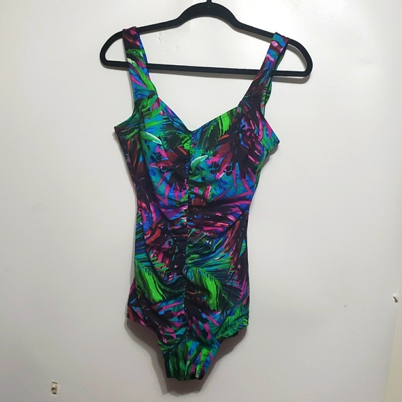 Maxine of Hollywood | Swim | Maxine Of Hollywood One Piece Tropical ...